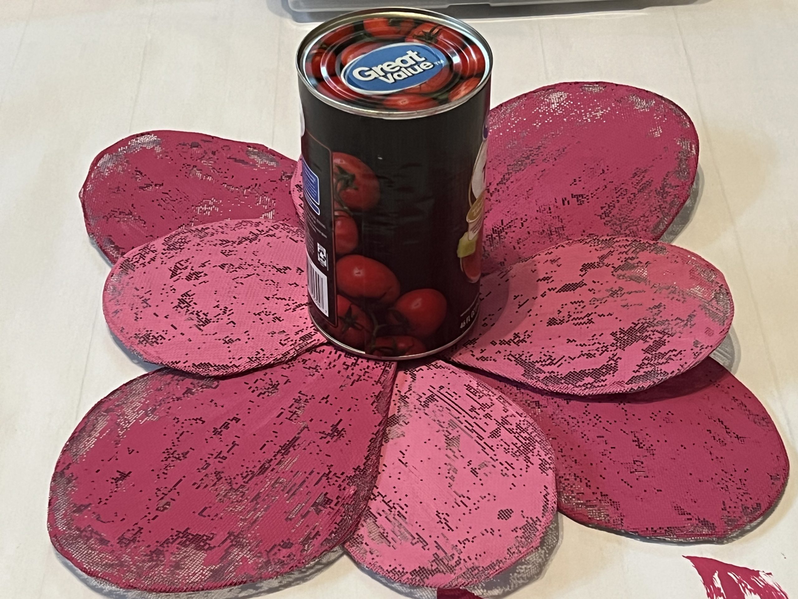 how to make a diy flower with aluminum screen - Re-Fabbed