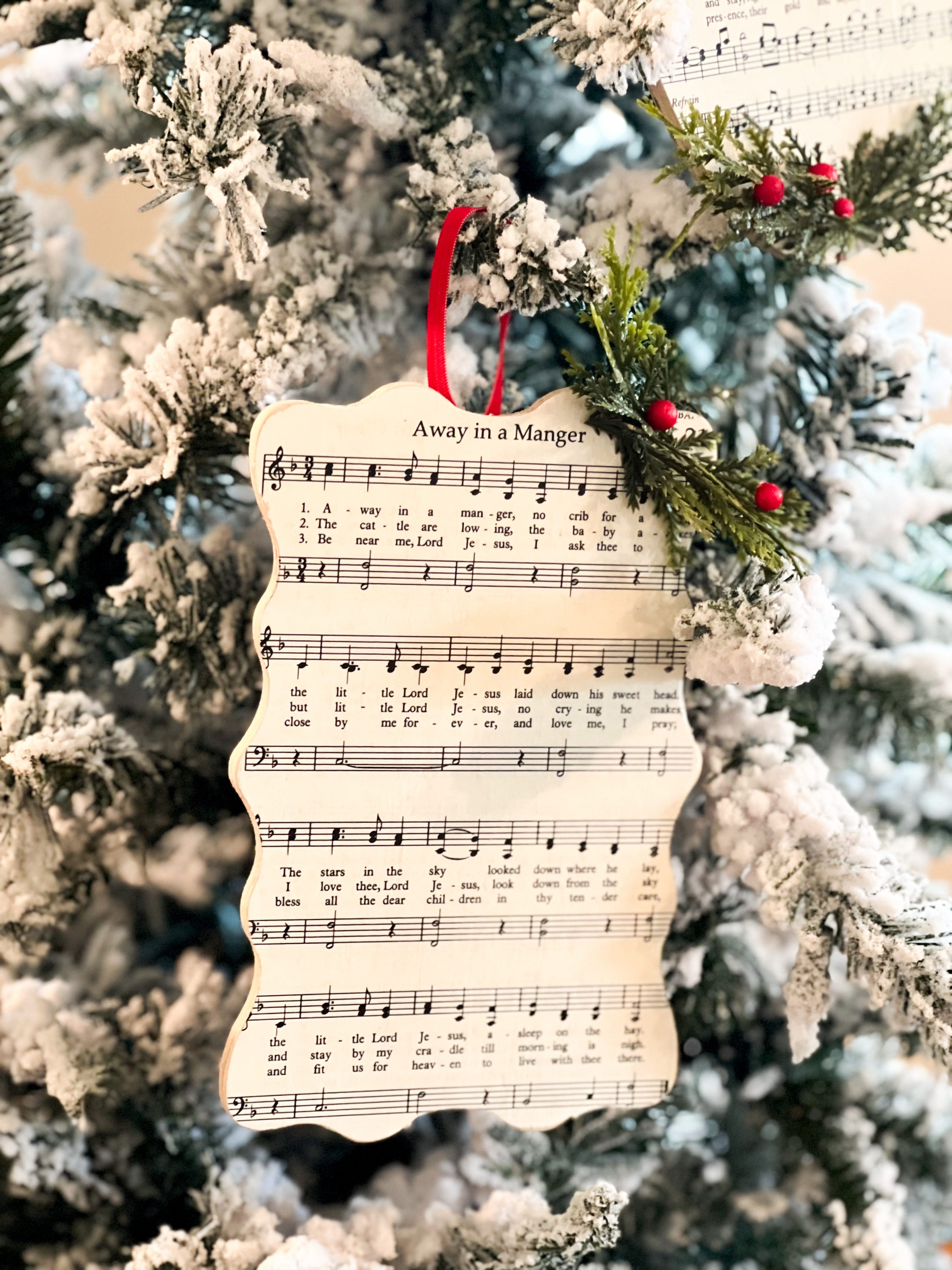 how to mod podge christmas hymns to create ornaments - Re-Fabbed