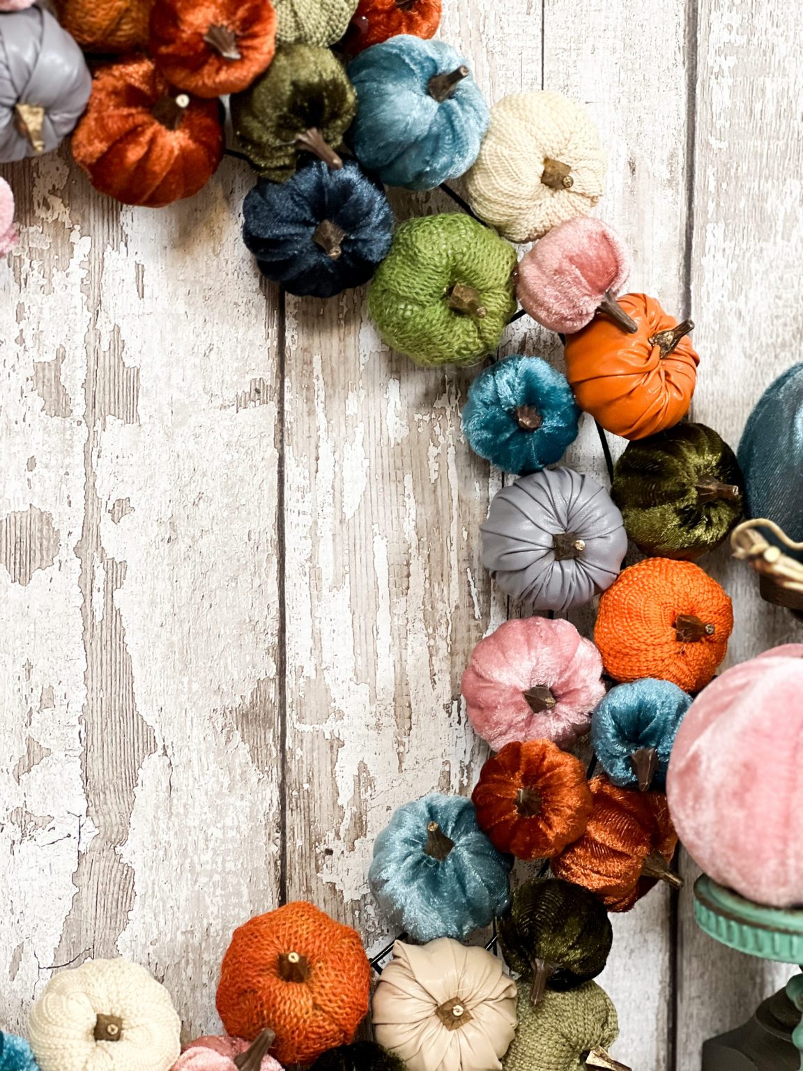 how to make a diy fall pumpkin wreath - Re-Fabbed