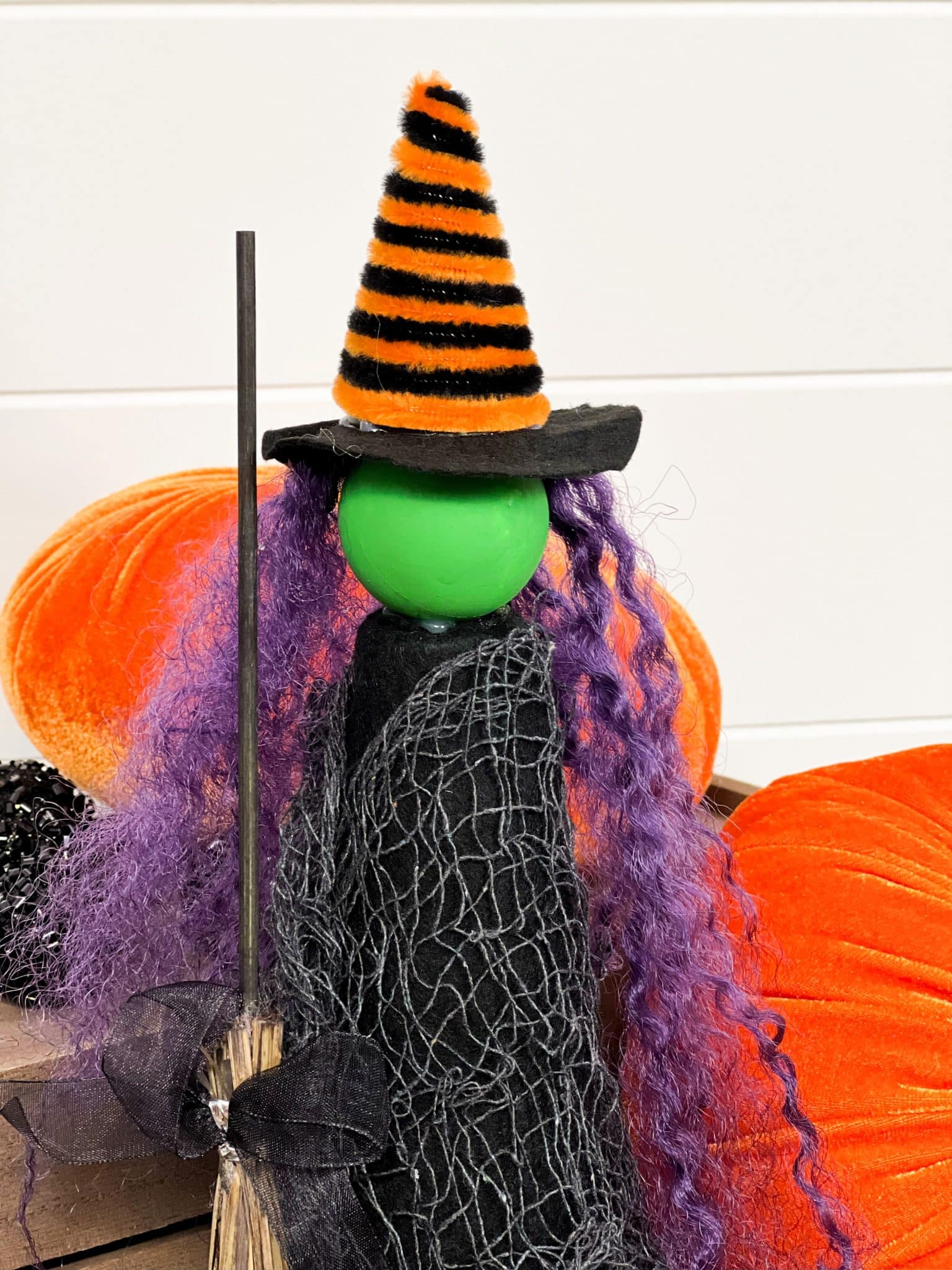 how to make a witch with dollar tree supplies - Re-Fabbed