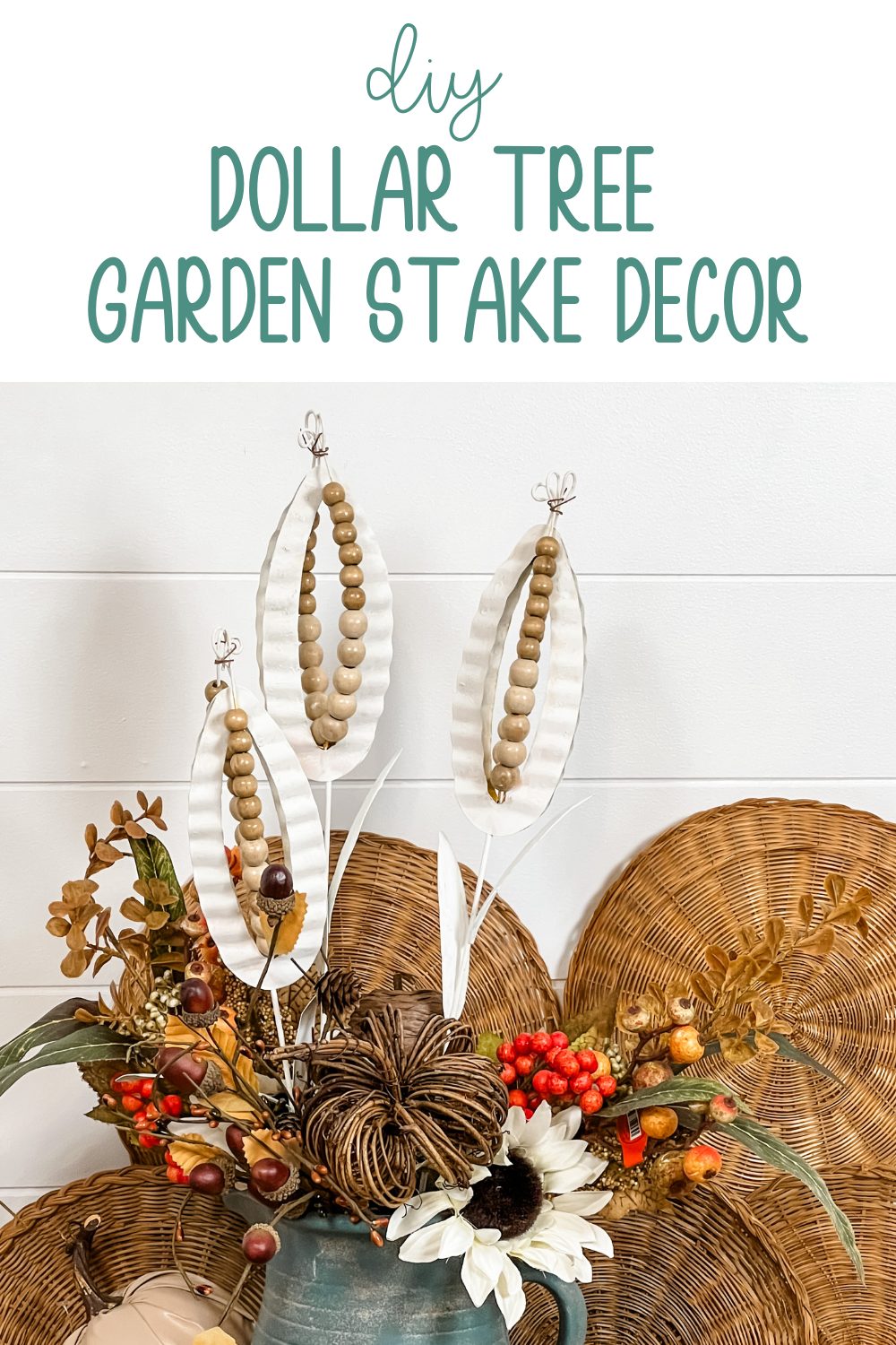 how to create fall decor with dollar tree garden stakes - Re-Fabbed
