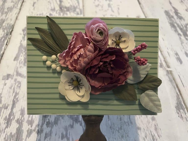 how to make a diy paper flower sign - Re-Fabbed