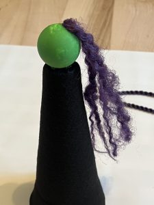 how to make a witch with dollar tree supplies - Re-Fabbed