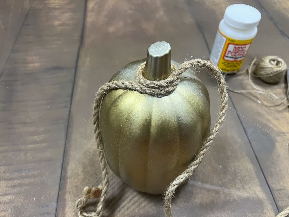 how to makeover the dollar tree stacked pumpkins - Re-Fabbed
