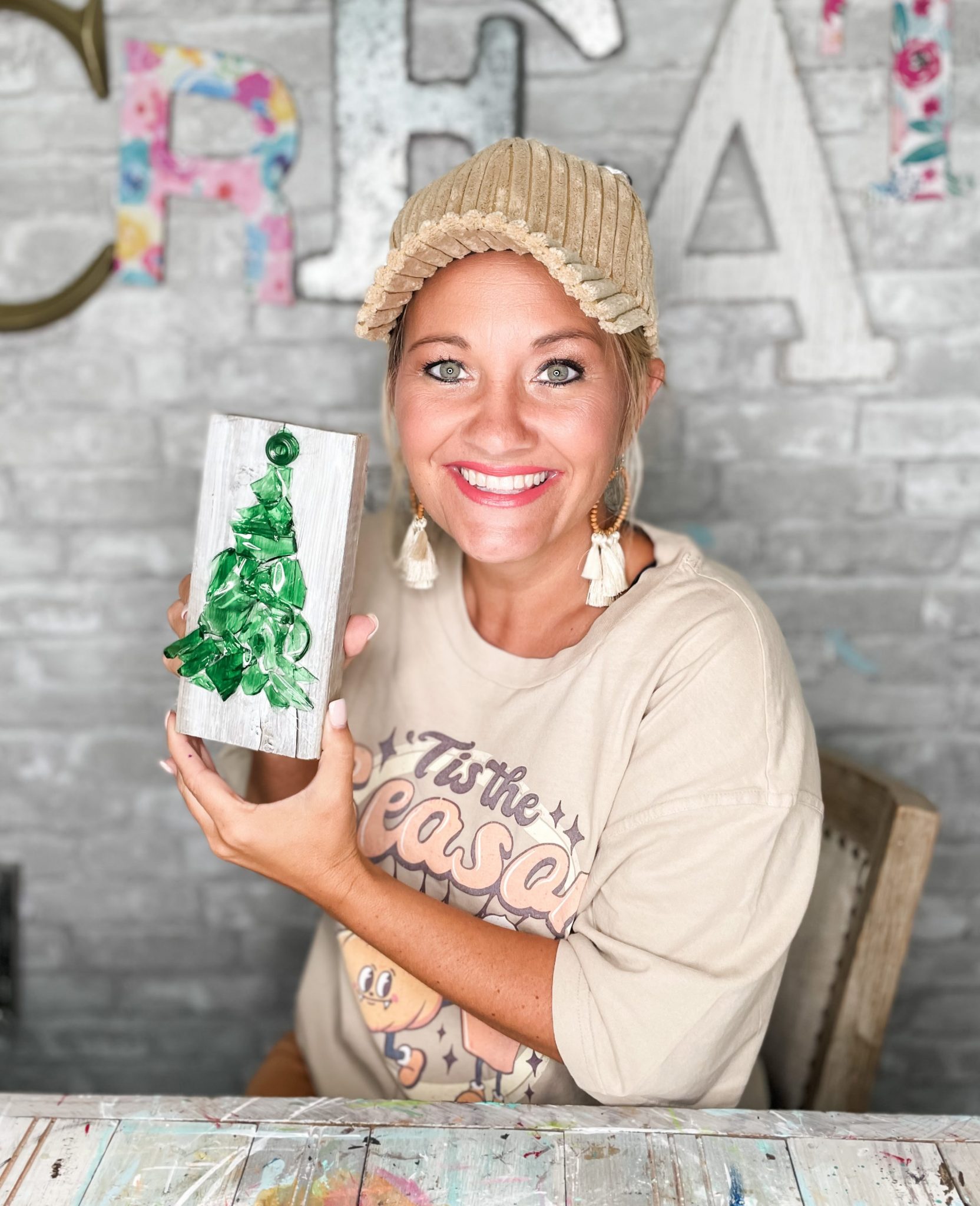 How To Make A Mosaic Christmas Tree With Broken Glass Re Fabbed