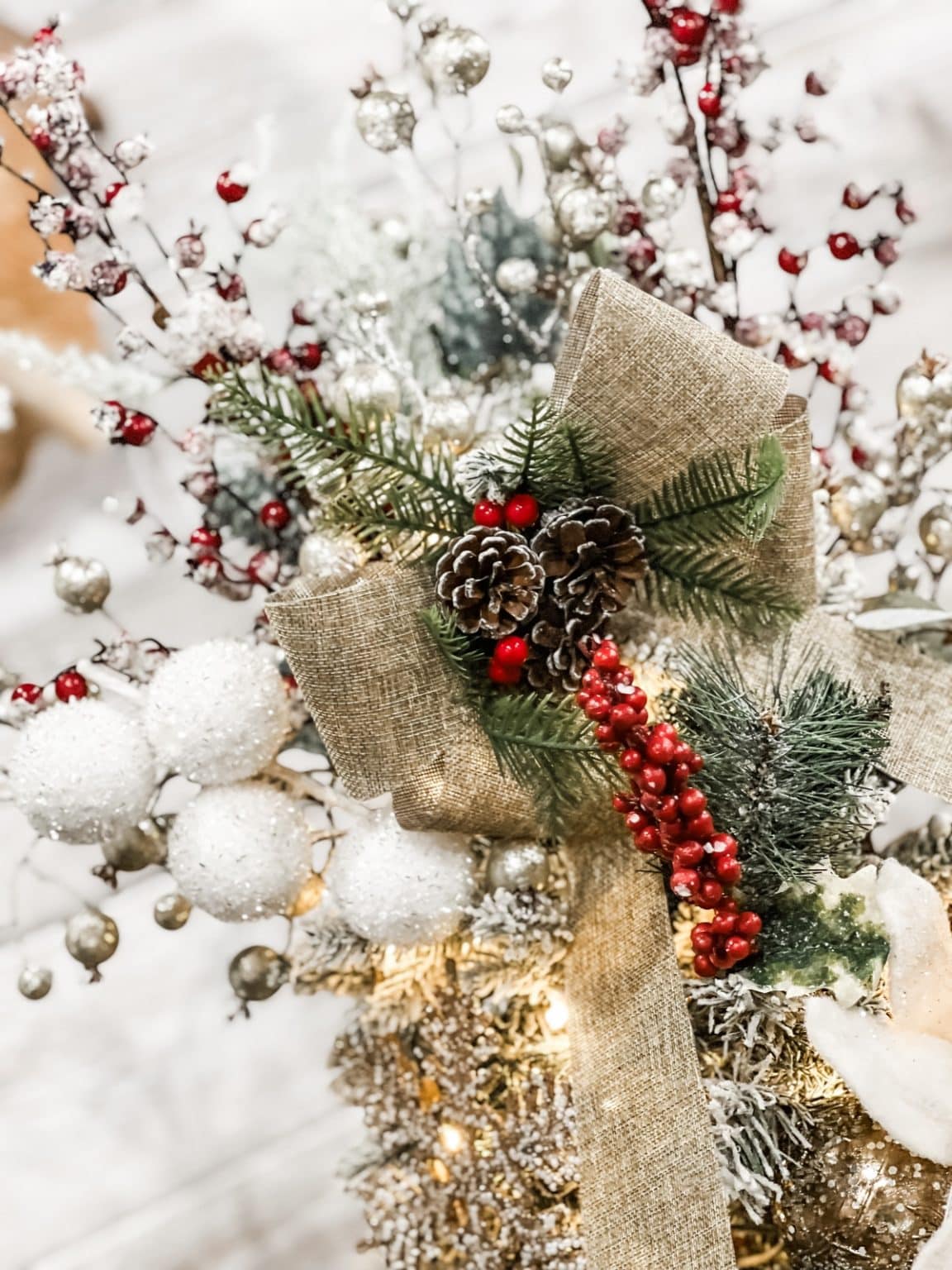 rustic themed christmas tree inspiration - Re-Fabbed