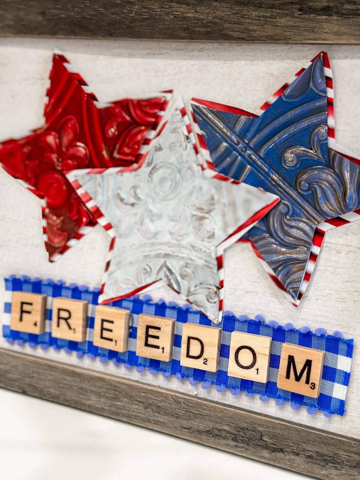 how to make a diy freedom sign using sticky tiles - Re-Fabbed
