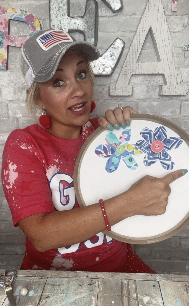 how to make a floral fabric sign - Re-Fabbed