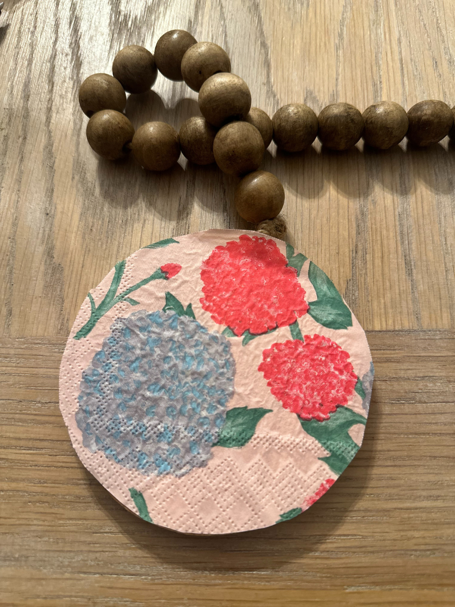 how to make cute home decor using a napkin - Re-Fabbed