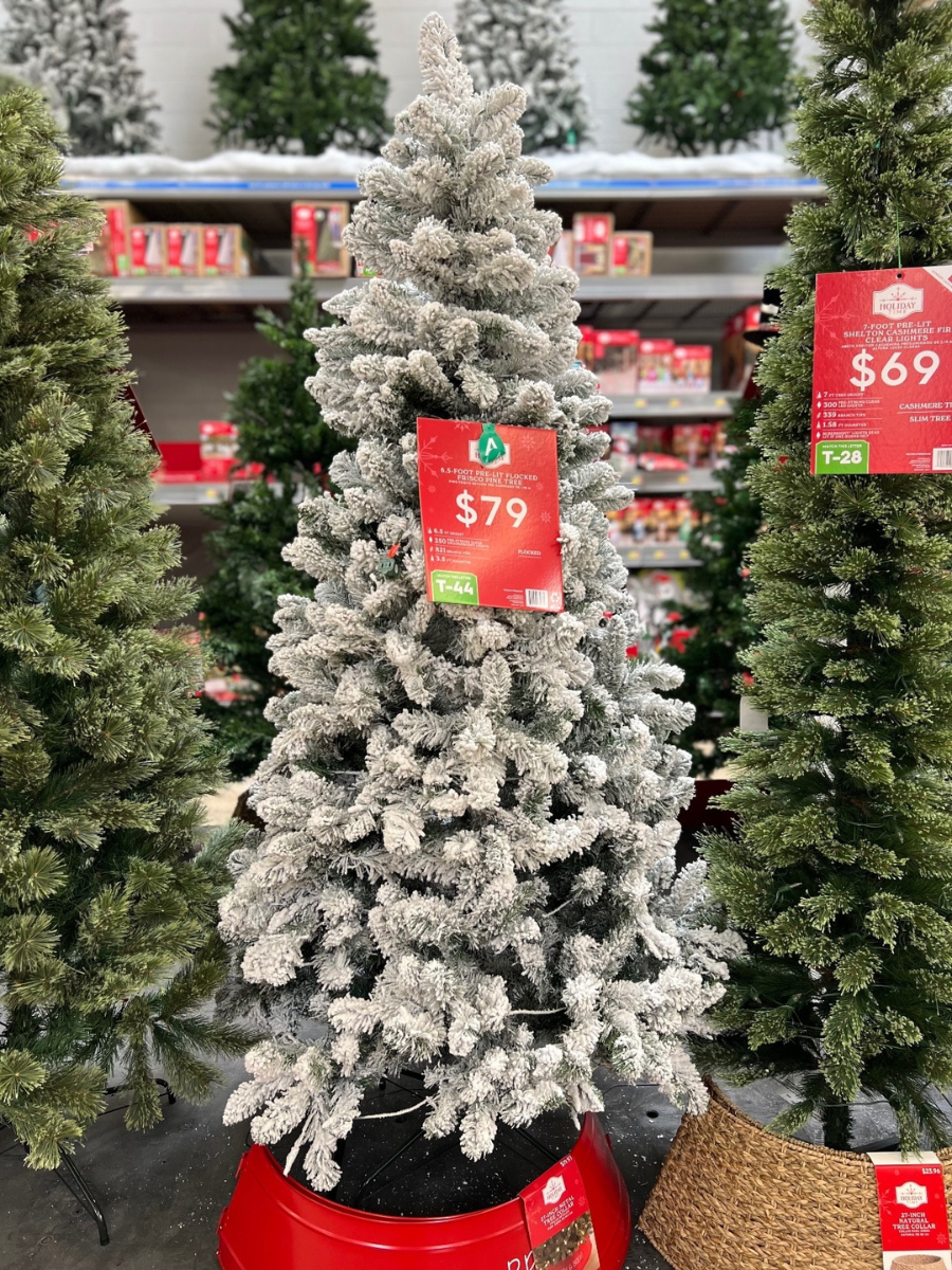 my favorite Walmart Christmas trees (on a budget!) - Re-Fabbed