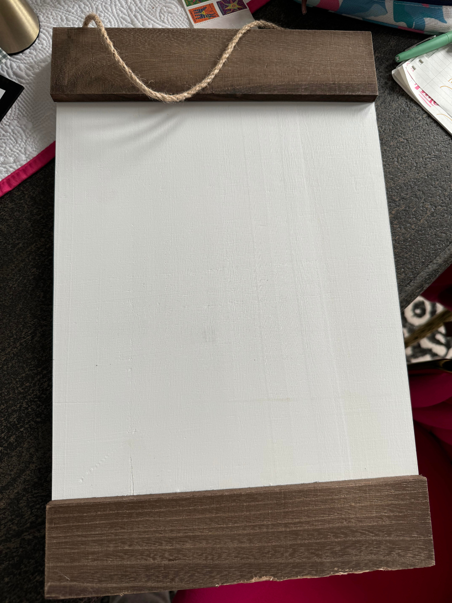 diy halloween decor using walmart ghost garland - Re-Fabbed