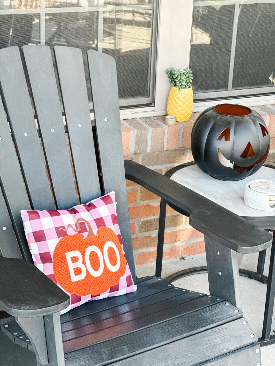 how to decorate for fall using black + white, a mayfield, ky home tour ...