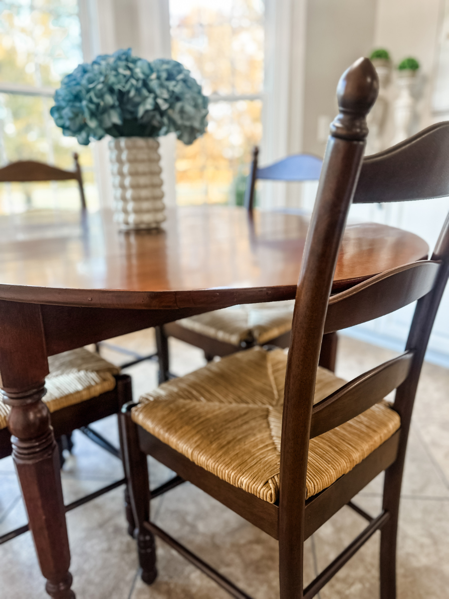 how to update a 90's kitchen on a limited budget - Re-Fabbed