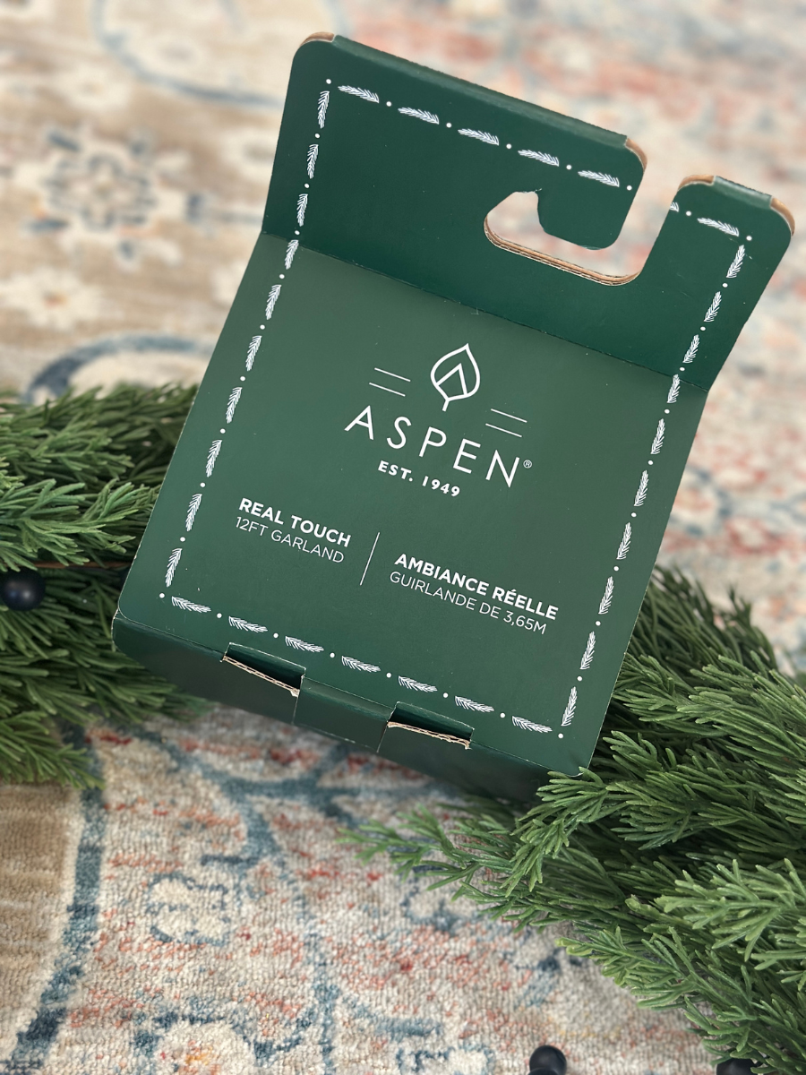 how to easily decorate a mantel with real-touch greenery - Re-Fabbed